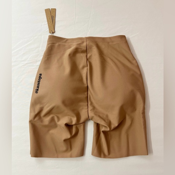 SKIMS | Intimates & Sleepwear | Skims Body Butt Enhancing Padded Shorts ...